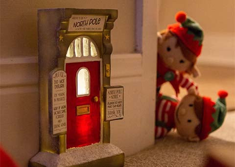 Elf Door Welcome Guide | Elf Arrival Ideas – Elf For Christmas